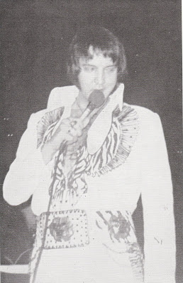 October With Elvis Presley (117 Amazing Photos) – Elvis Presley