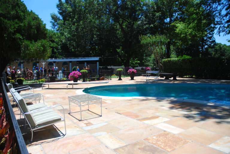 19 March 1957 Elvis Presley Buys Graceland – Elvis Presley
