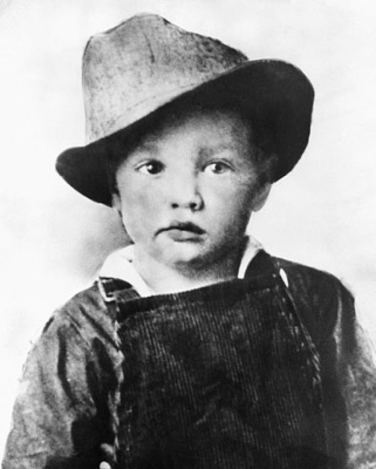 Best 100 Elvis Presley Photos Ever - Elvis Presley