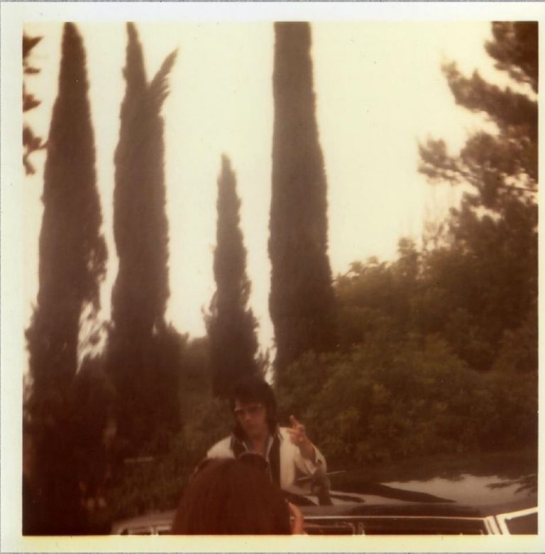 June 7th 1971 Elvis outside his Hillcrest home , LA - Elvis Presley