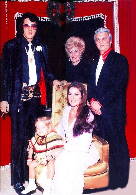 May 31 Elvis Presley Photos of the Day – Elvis Presley