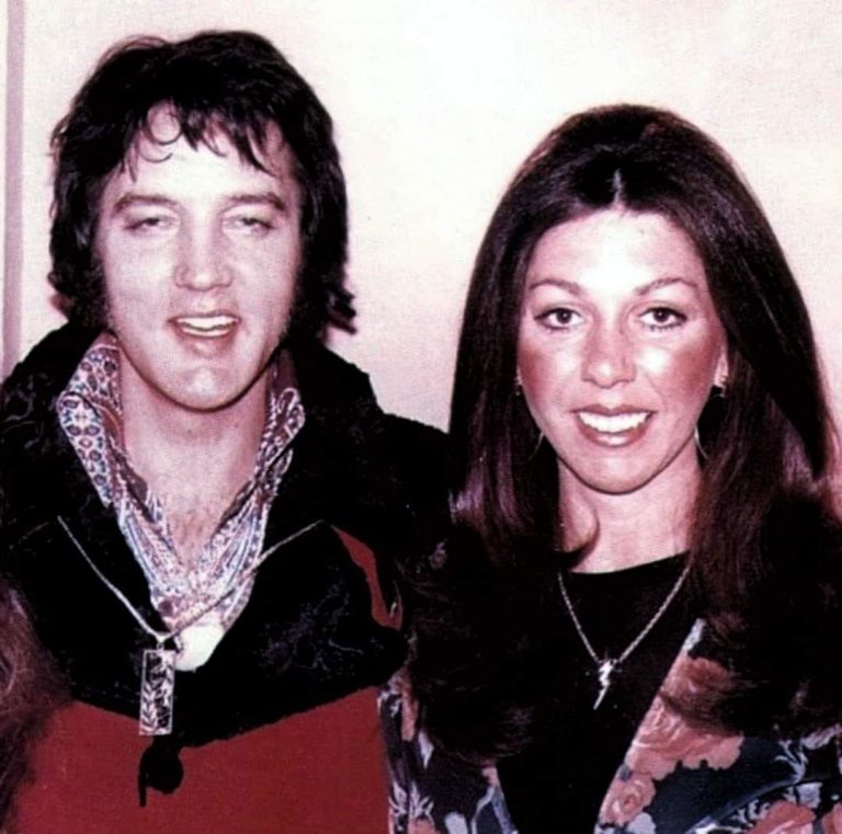 Patty Perry (also Parry) met elvis in L.A. in 1960. Soon after, she ...