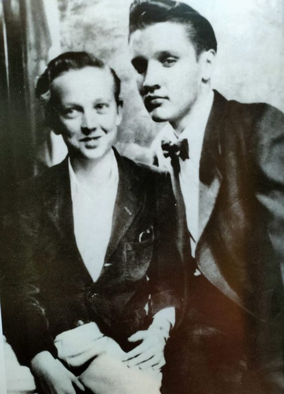 Elvis and his cousin bobby smith. - Elvis Presley