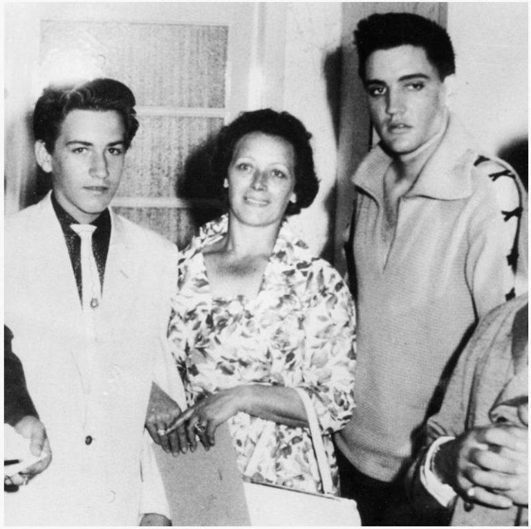 Pim Maas & Elvis Presley, Germany 1959 – Elvis Presley