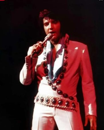List of Elvis Presley Stage Clothes – Elvis Presley