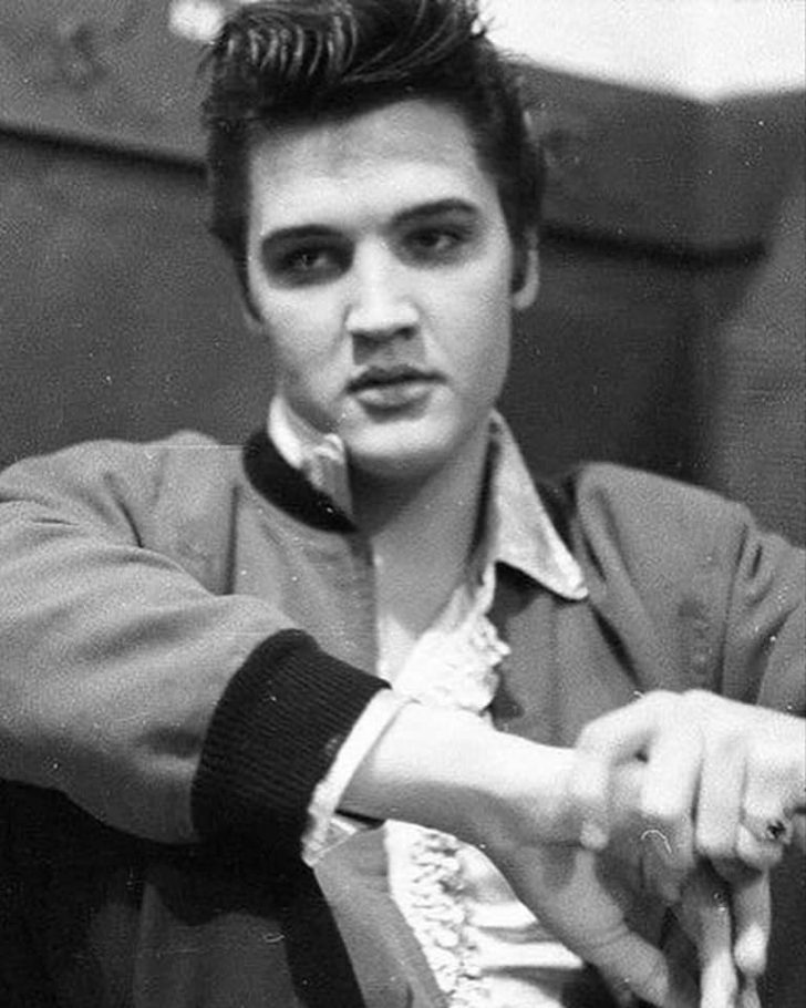 Handsome Elvis Presley Photos – Elvis Presley