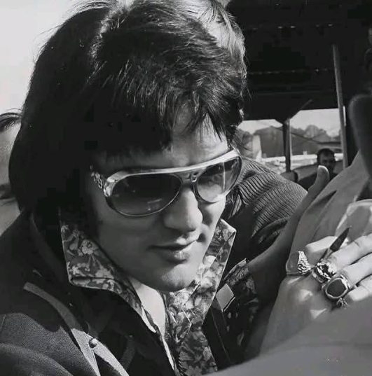 1,128 Concerts. Every Single One Sold Out. The Story Behind Elvis ...